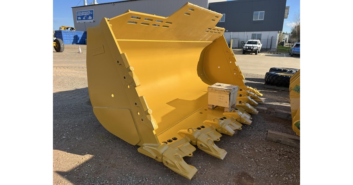 2024 CATERPILLAR 988K ROCK BUCKET for sale (refcode TA1235221)