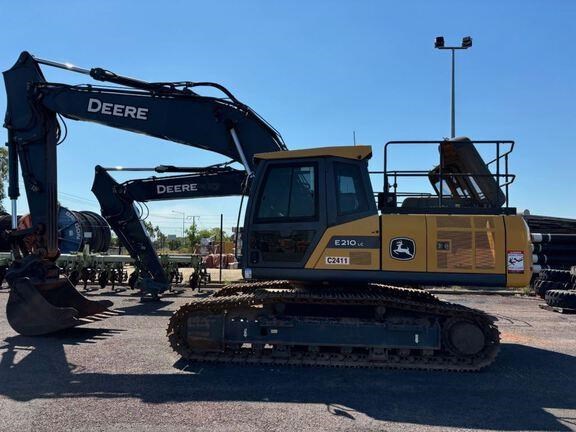2020 JOHN DEERE E210-II for sale (refcode TA1237689)