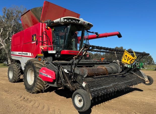 MASSEY FERGUSON 9560 for sale (refcode TA1237829)