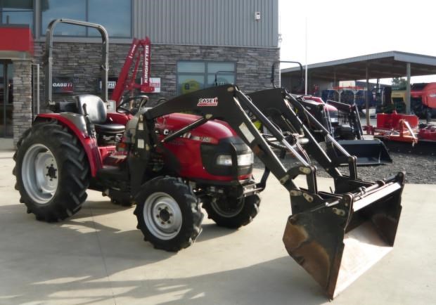 CASE IH FARMALL 35B for sale (refcode TA1238511)