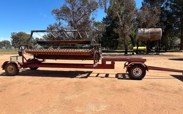 KNUCKEY SB 143 for sale (refcode TA1241140)