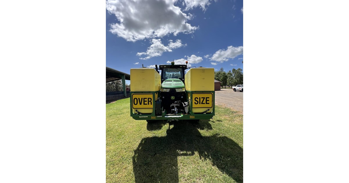 2015 JOHN DEERE 8295R for sale (refcode TA1241436)