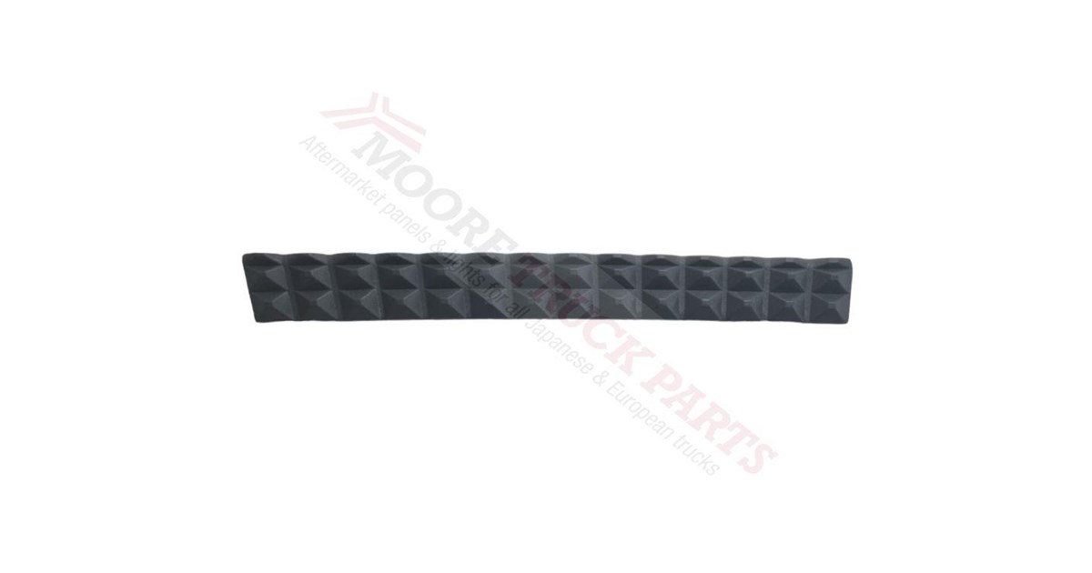 IVECO STEP PANELS & PLATES Left Hand Lower Step Element for sale ...