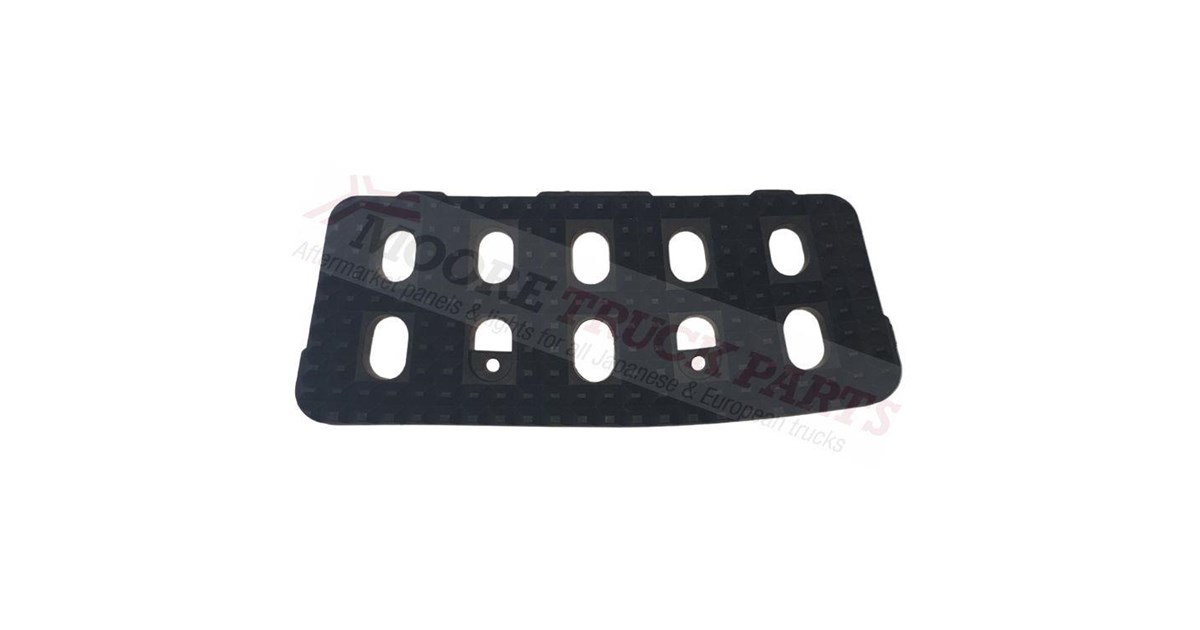 IVECO STEP PANELS & PLATES for sale (refcode TA1244958)