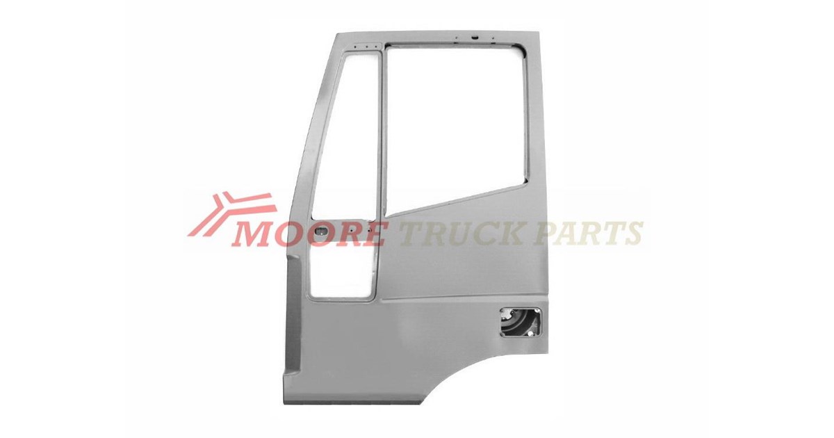 IVECO DOORS, DOOR ACCESSORIES & GLASS Right Hand Door for sale (refcode ...