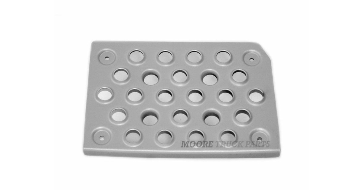 MERCEDES-BENZ STEP PANELS & PLATES Left Hand Step Plate Lower for sale ...
