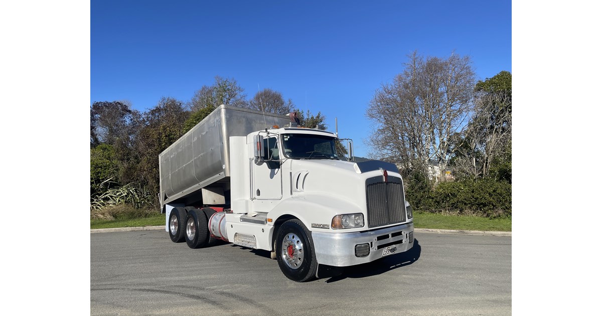 KENWORTH T404 for sale (refcode TA1247420)