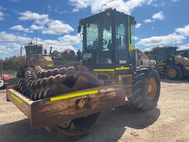 2010 CATERPILLAR CP533E for sale (refcode TA1249680)