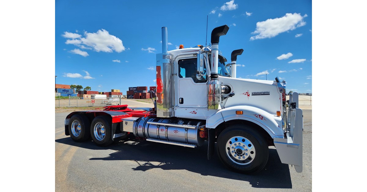 2014 KENWORTH T409 SAR for sale (refcode TA1250777)