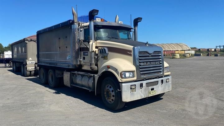 2011 MACK TRIDENT for sale (refcode TA1254978)