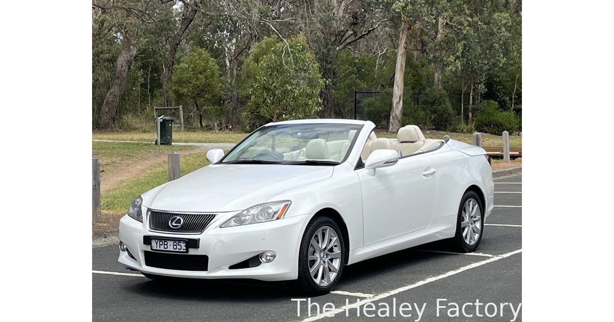 LEXUS IS250 C for sale (refcode TA1255689)