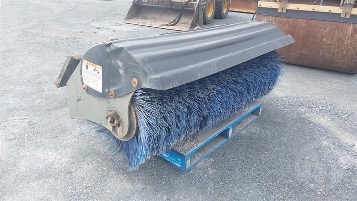 2018 BOBCAT ANGLE BROOM for sale (refcode TA1263110)