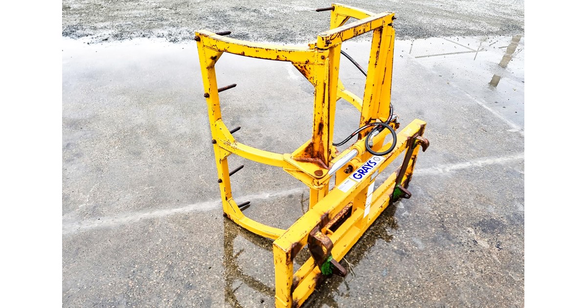 GRAYS STRAW BALE CLAW GRAB c/w euro hitch for sale (refcode TA1269299)