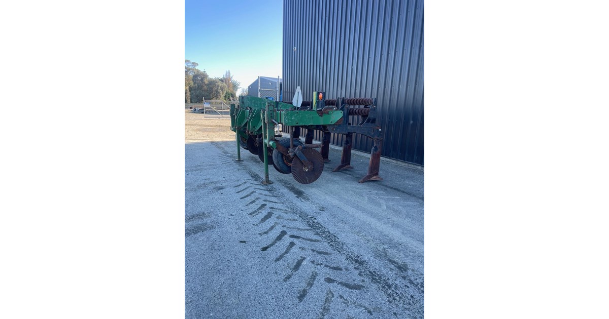 GREAT PLAINS 5 LEG RIPPER for sale (refcode TA1273111)
