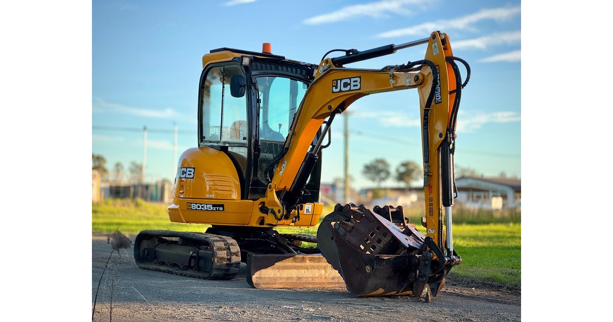 2018 JCB 8035 ZTS for sale (refcode TA1273962)
