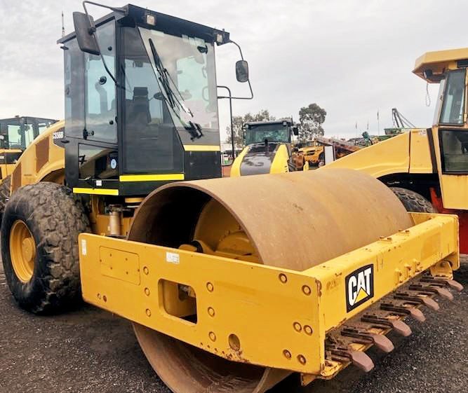 CATERPILLAR CS56B for sale (refcode TA1277300)