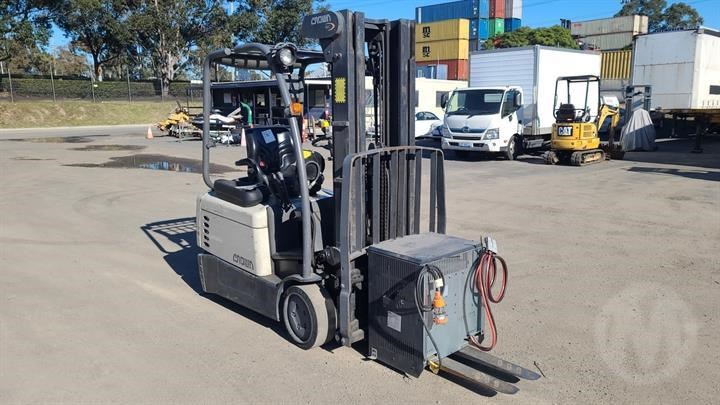 2010 CROWN SC 4500 SERIES for sale (refcode TA1280588)