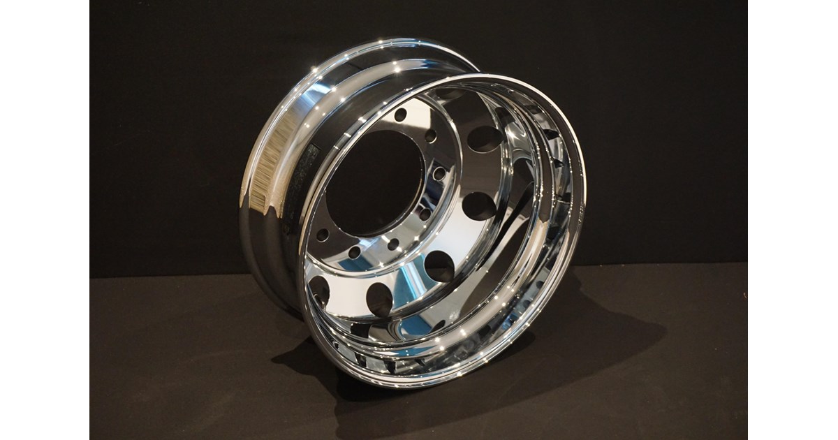 CHROME ALLOYS MIRROR FINISH RIMS for sale (refcode TA649578)