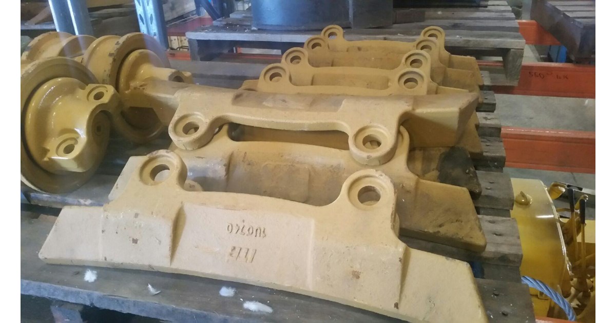 CATERPILLAR 1U0740 GUARDS for sale (refcode TA811098)