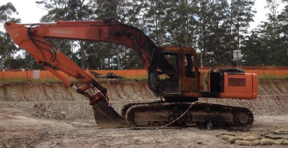 HITACHI ZX230-1 for sale (refcode TA860820)