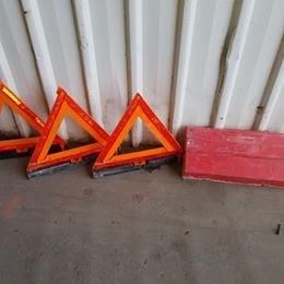 NARVA SAFETY TRIANGLE SET 84200 for sale (refcode TA1031589)
