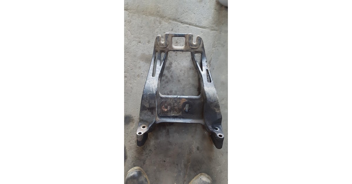 FREIGHTLINER COLUMBIA ENGINE MOUNT FREIGHTLINER COLUMBIA for sale