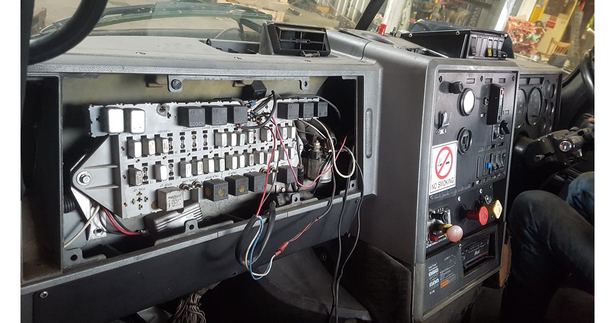 MACK CH DASH PANEL MACK CH for sale (refcode TA1039725)