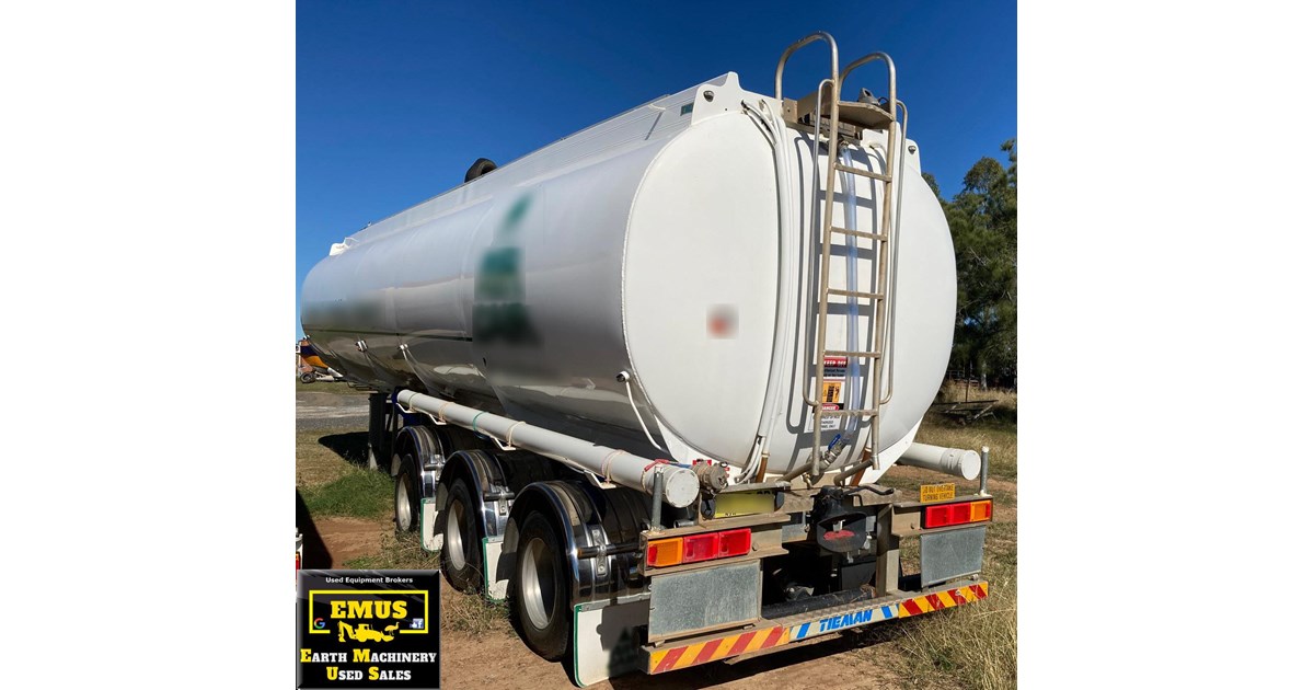2006 TIEMAN TRI AXLE TANKER for sale