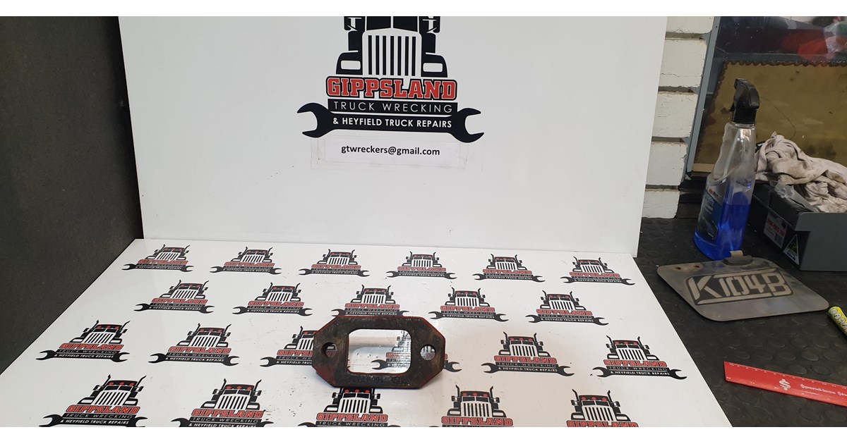 TORQUE RODS TORQUE ROD BRACKET for sale (refcode TA1055098)