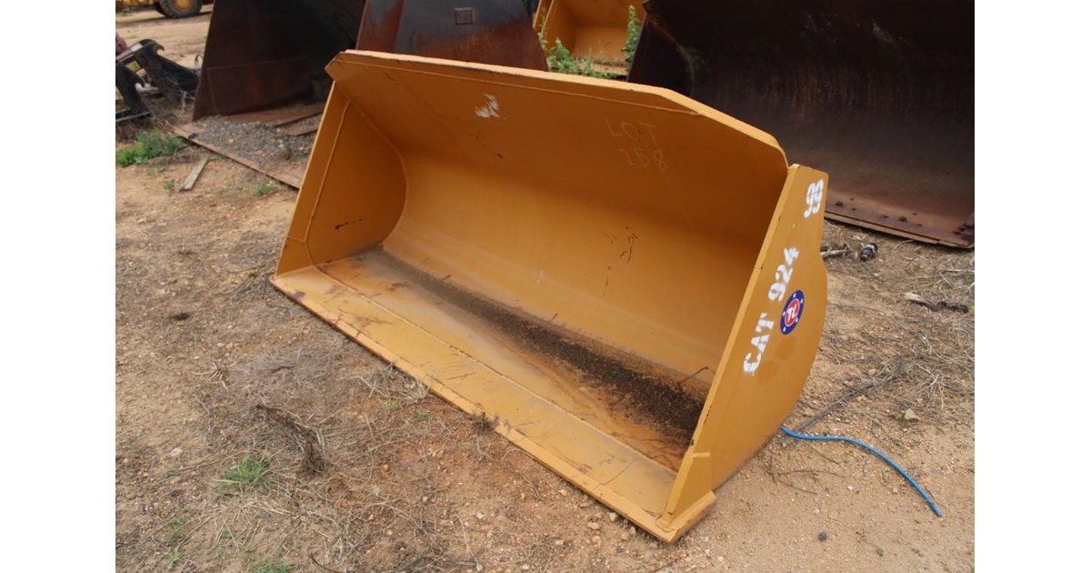 TL 2600MM GP LOADER BUCKET TO SUIT CAT 924 for sale (refcode TA1055999)