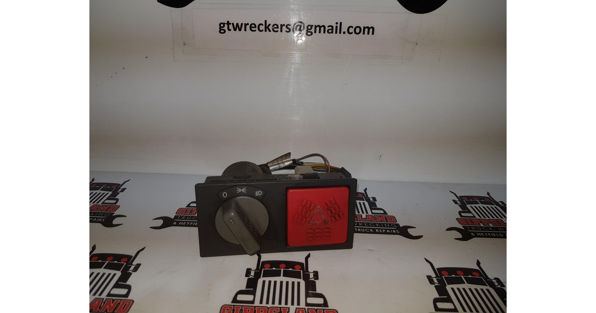 IVECO HAZARD/LIGHT SWITCH COMBINATION PANEL COMPLETE 41200567 IVECO ...