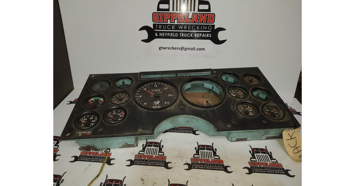 MACK CH INSTRUMENT CLUSTER 57MR45M MACK CH 57MR45M for sale (refcode ...
