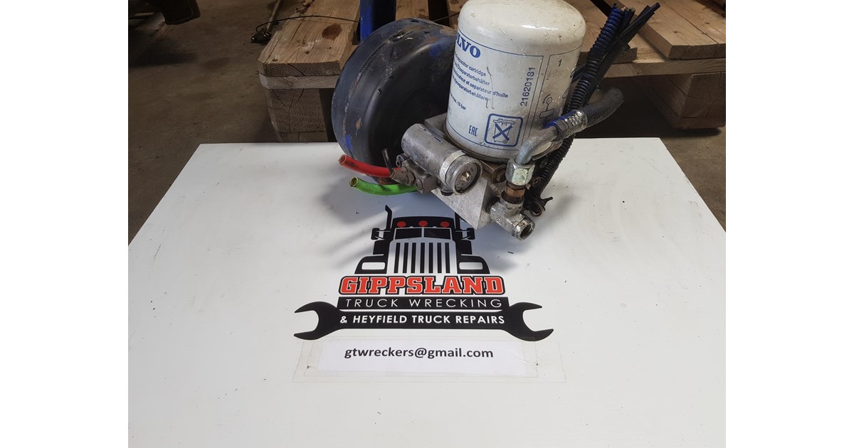 BENDIX AIR DRYER K020804 BENDIX MACK CSMR METROLINER K020804 for sale