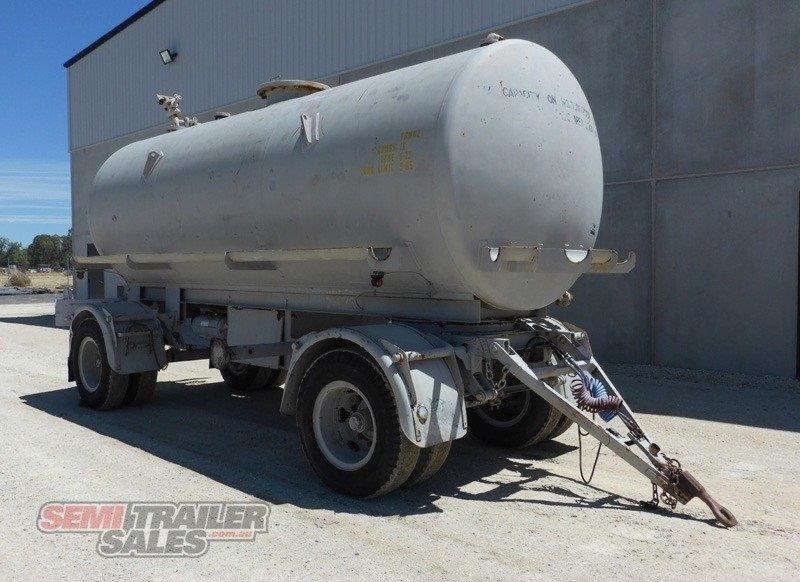 CUSTOM DOG DOG FUEL TANKER for sale or hire (refcode TA1059707)
