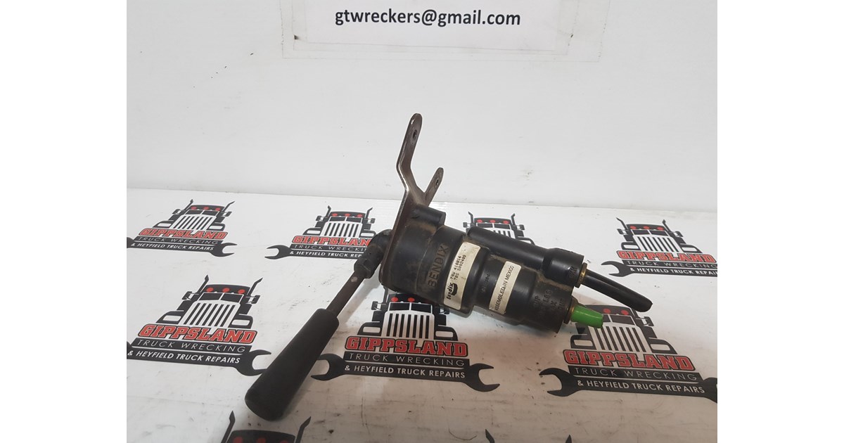 BENDIX TRAILER CONTROL VALVE 5002409 BENDIX 5002409 for sale (refcode ...
