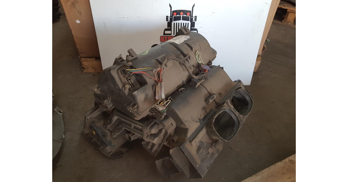 MACK QUANTUM HEATER BOX MACK QUANTUM for sale
