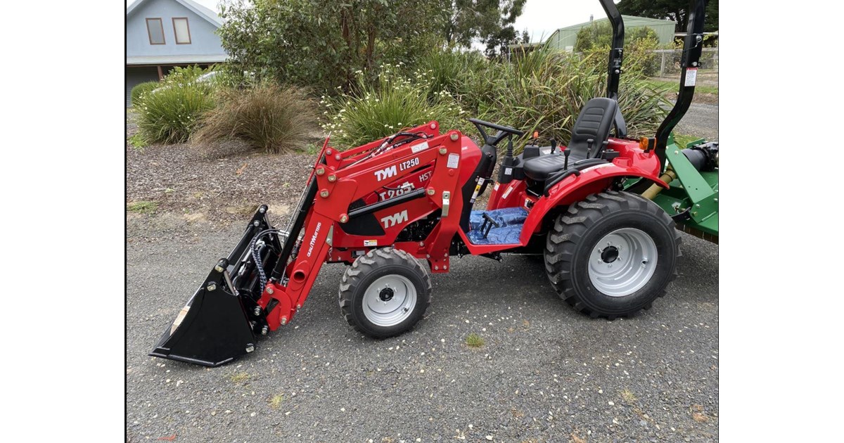 2025 TYM T265 HST 4WD ROPS 25hp Tractor With Front End Loader inc 4in1 ...