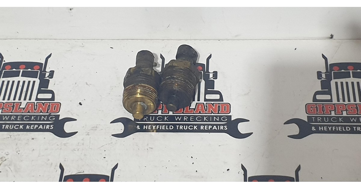 DETROIT COOLANT TEMPERATURE SENSOR 23515251 DETROIT 23515251 for sale