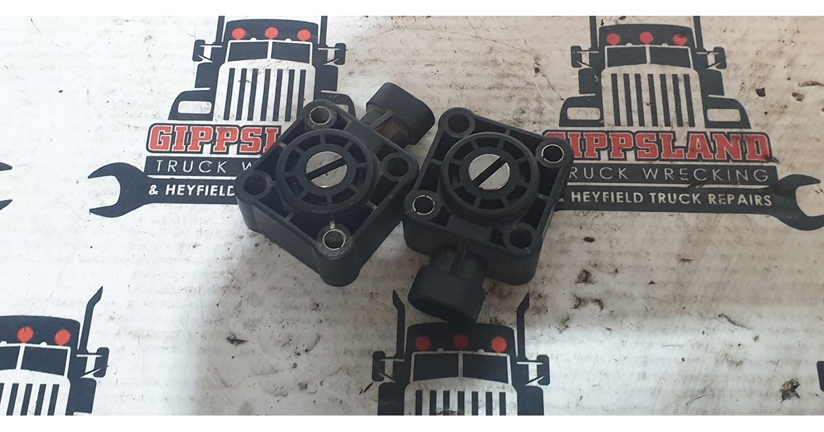 BENDIX POTENTIOMETER THROTTLE POSITION SENSOR 550266 BENDIX 550266 for ...