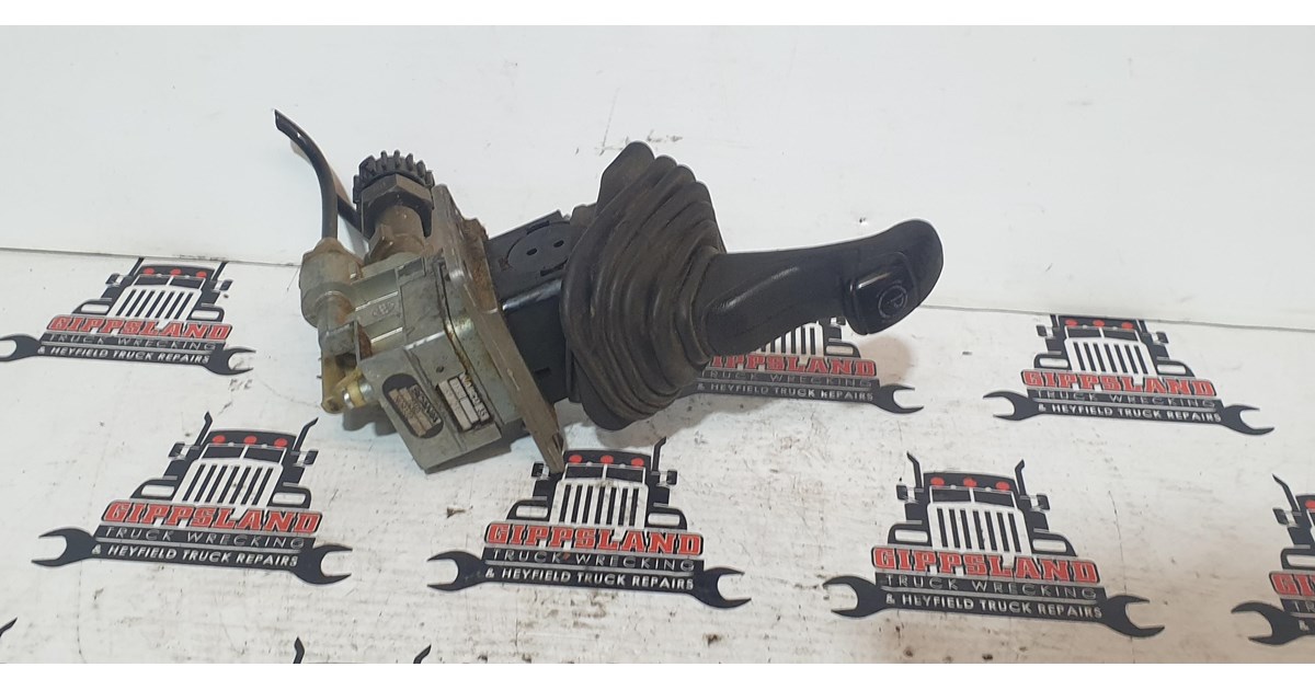 WABCO SCANIA HAND BRAKE VALVE 9617232170 1408332 WABCO SCANIA ...