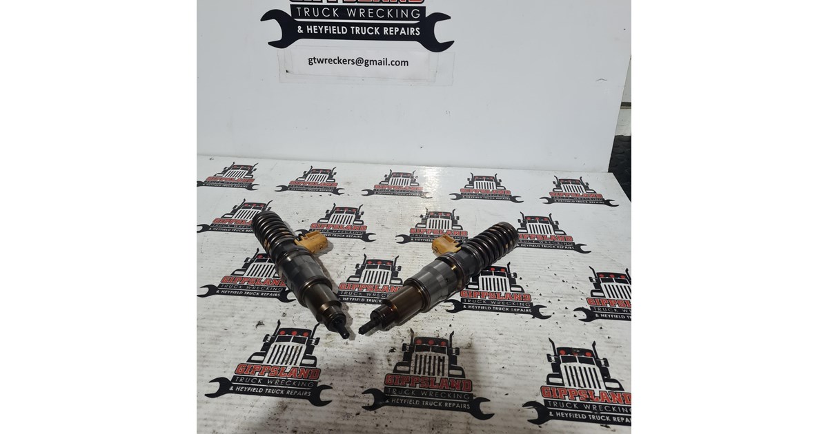 MACK MP8 FUEL INJECTOR 85013152 85013152 for sale (refcode TA1094101)
