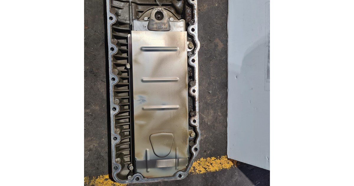 MACK MP8 OIL COOLER ELEMENT 20742946 20742946 for sale (refcode TA1094182)