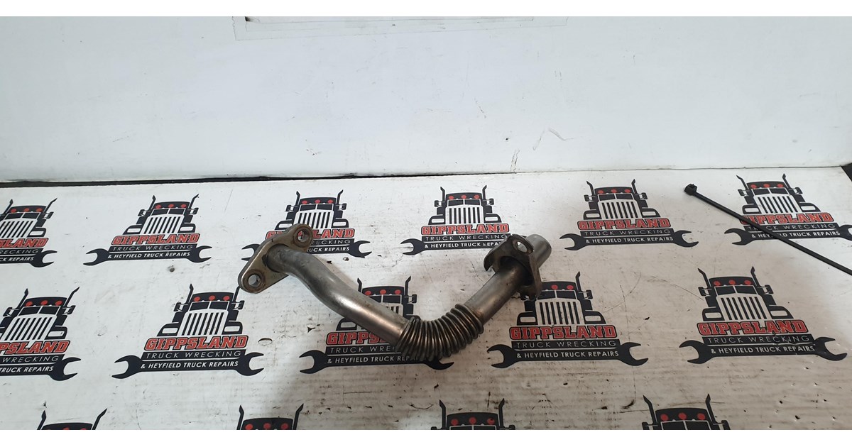 DETROIT DD15 TURBO OIL DRAIN PIPE 4721800620 DETROIT DD15 4721800620 ...