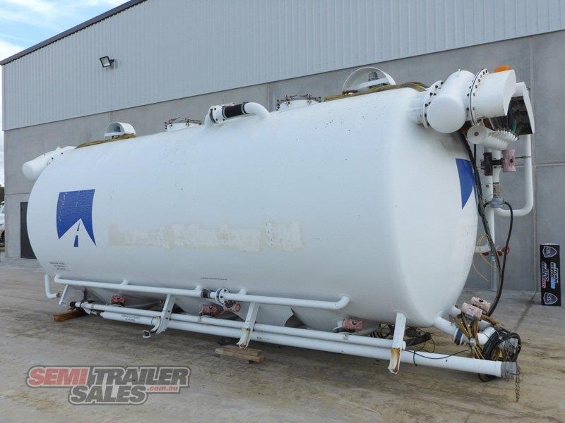 CUSTOM PNEUMATIC BULK TANKER for sale (refcode TA1099822)