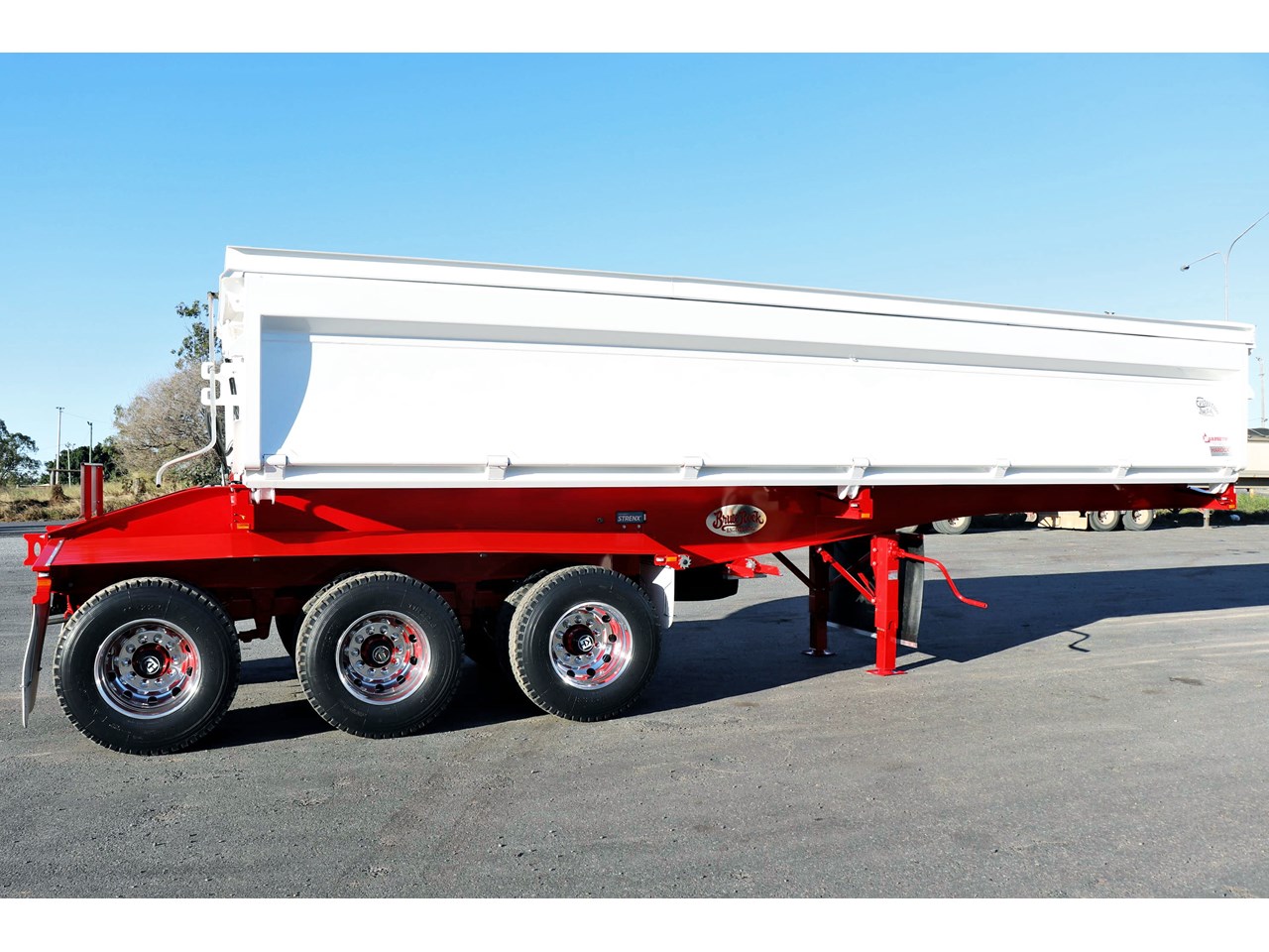 2023 BRUCE ROCK ENGINEERING SIDE TIPPER Evolution for sale