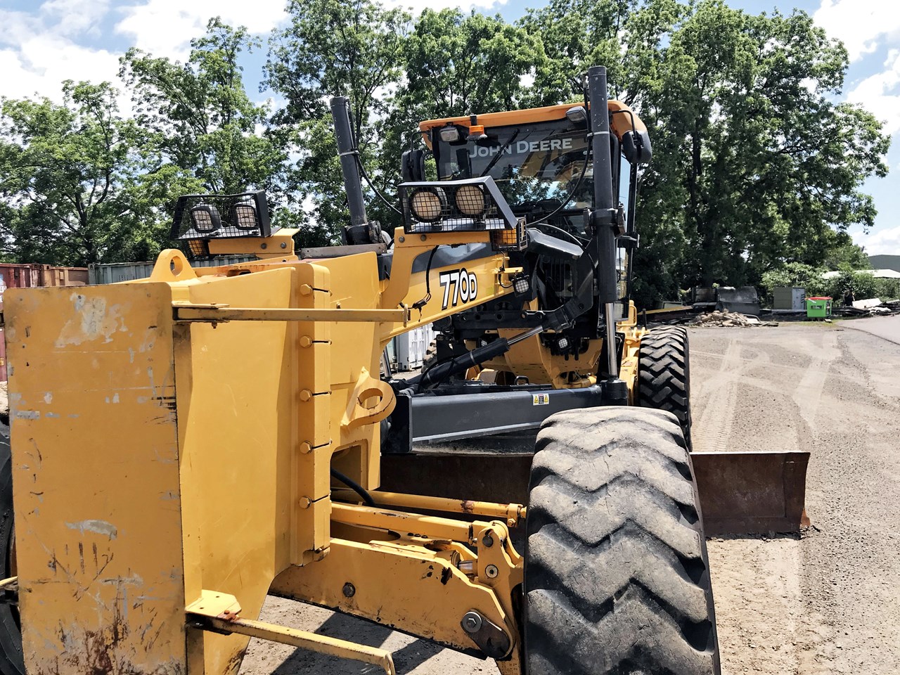 2010 JOHN DEERE 770D GRADER for sale