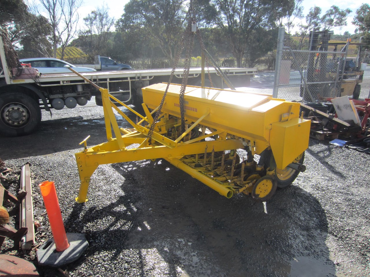 CONNOR SHEA 18 ROW DISC SEEDER, TRAILING for sale (refcode TA1131839)