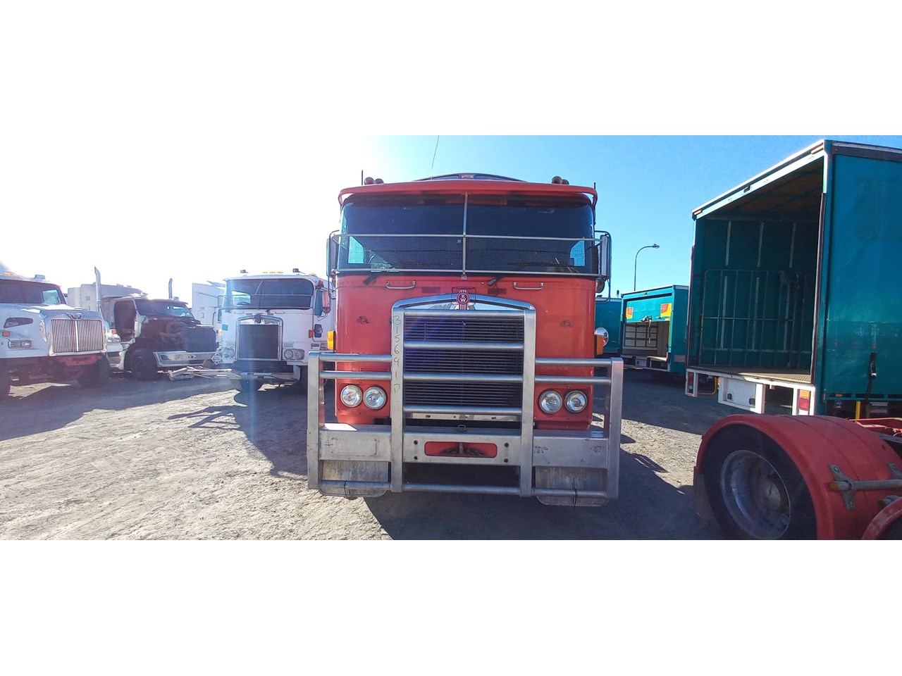 2005 KENWORTH K104 K104 dismantling