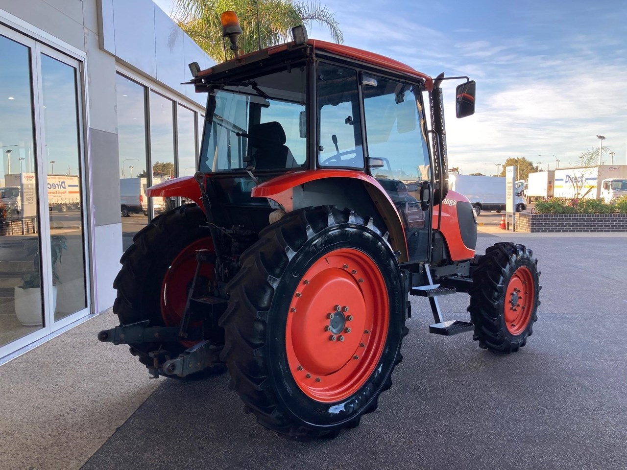 2018 KUBOTA M108 Kubota M108S Tractor for sale (refcode TA1144073)