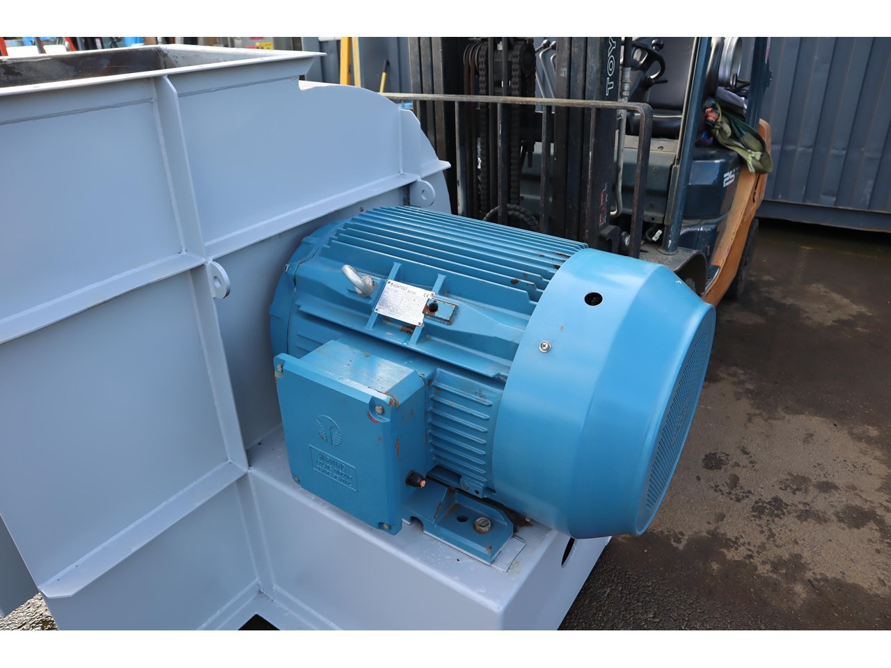 AEROTECH LARGE CENTRIFUGAL BLOWER FAN 90KW for sale